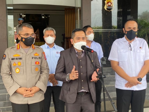WH dan Buruh Tempuh Jalur Restorative Justice, Polda Banten Terima ...