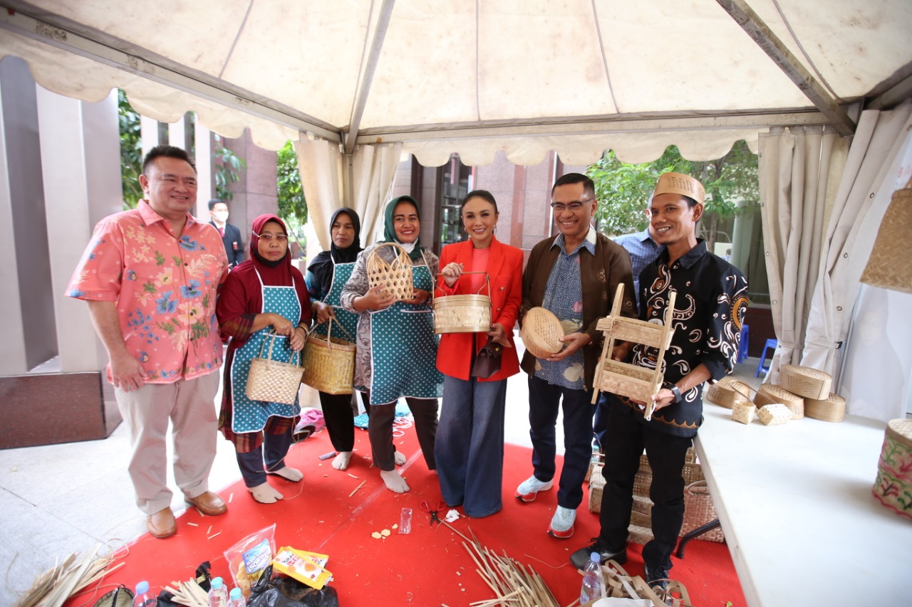 Bangkit dari Pandemi, IKPP Serang, Berdayakan Perempuan Desa Tegal Maja ...